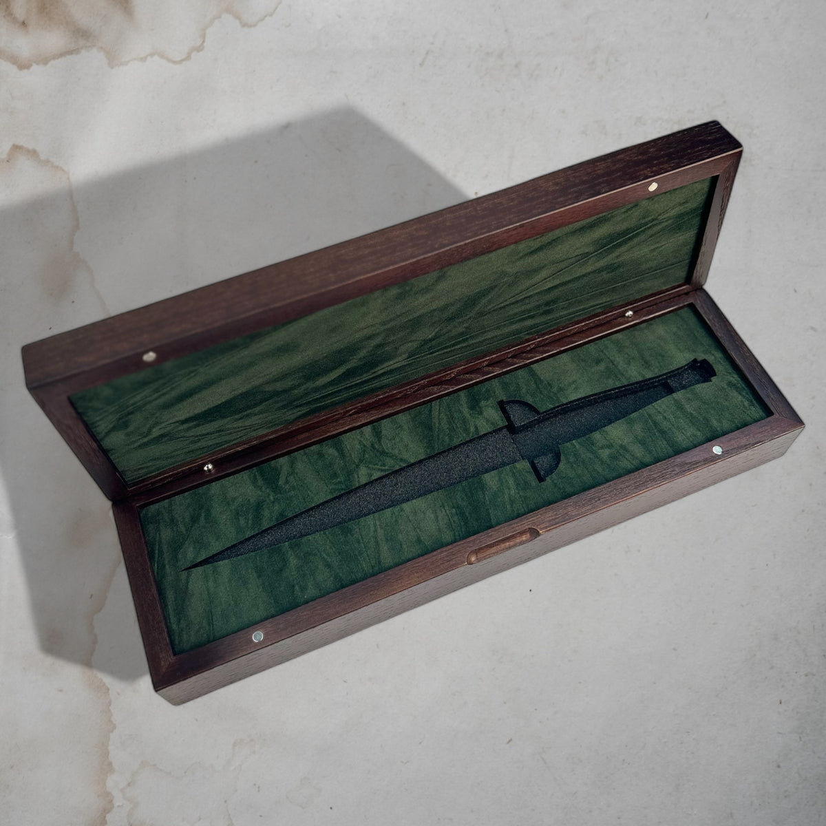 Commando Dagger Wooden Presentation Case – Royal Marines Shop