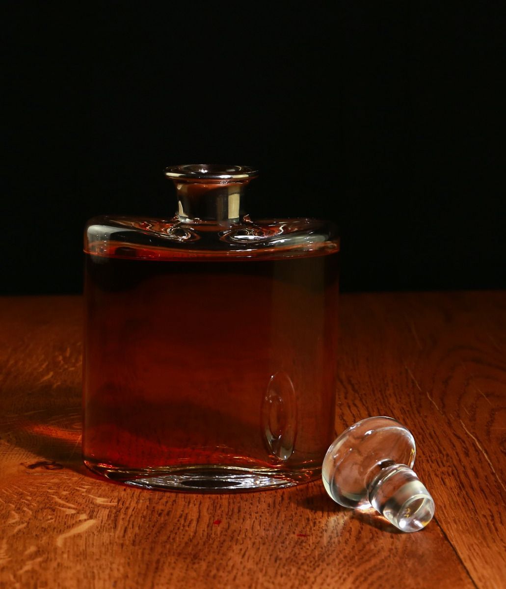 35cl Glass Flask Decanter with Platinum Neck, Engraved & in a Gift Box ...